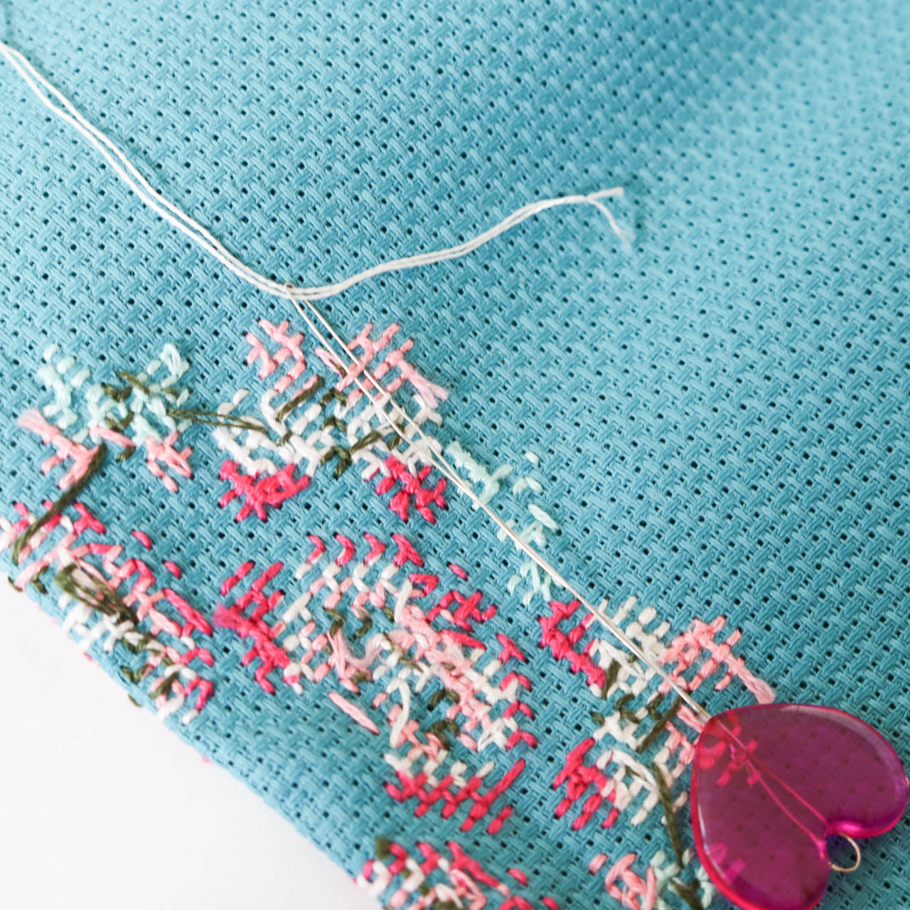 Thread Tail End Weaver - Stitched Modern